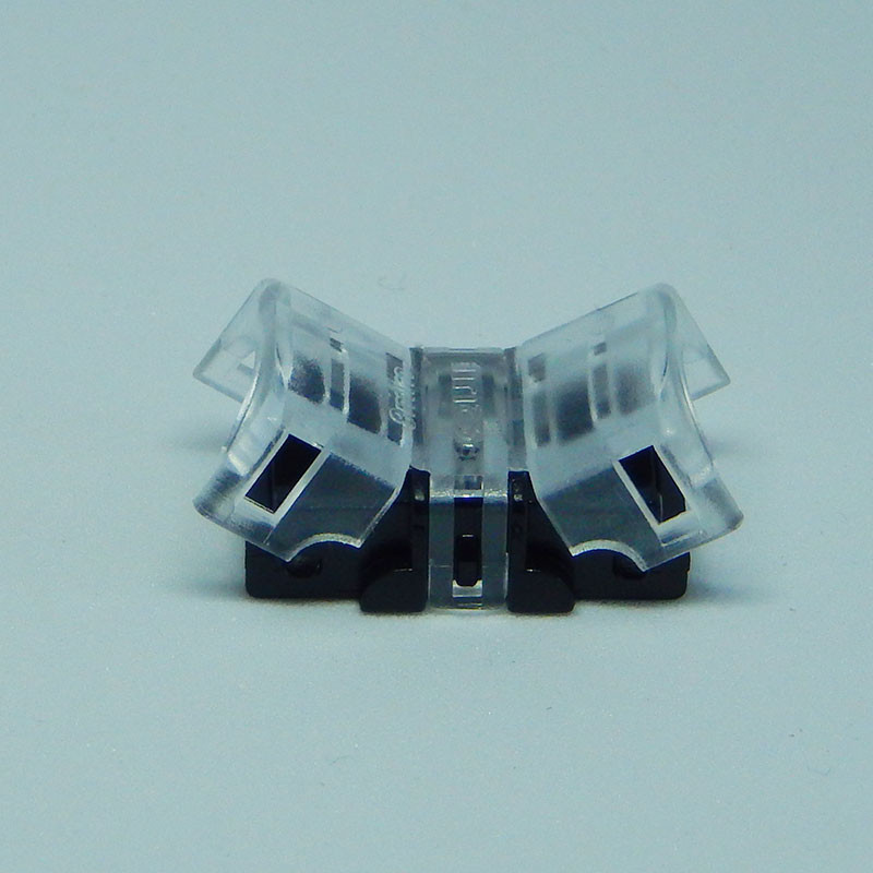 Solderless Board/board quick connector for led strips