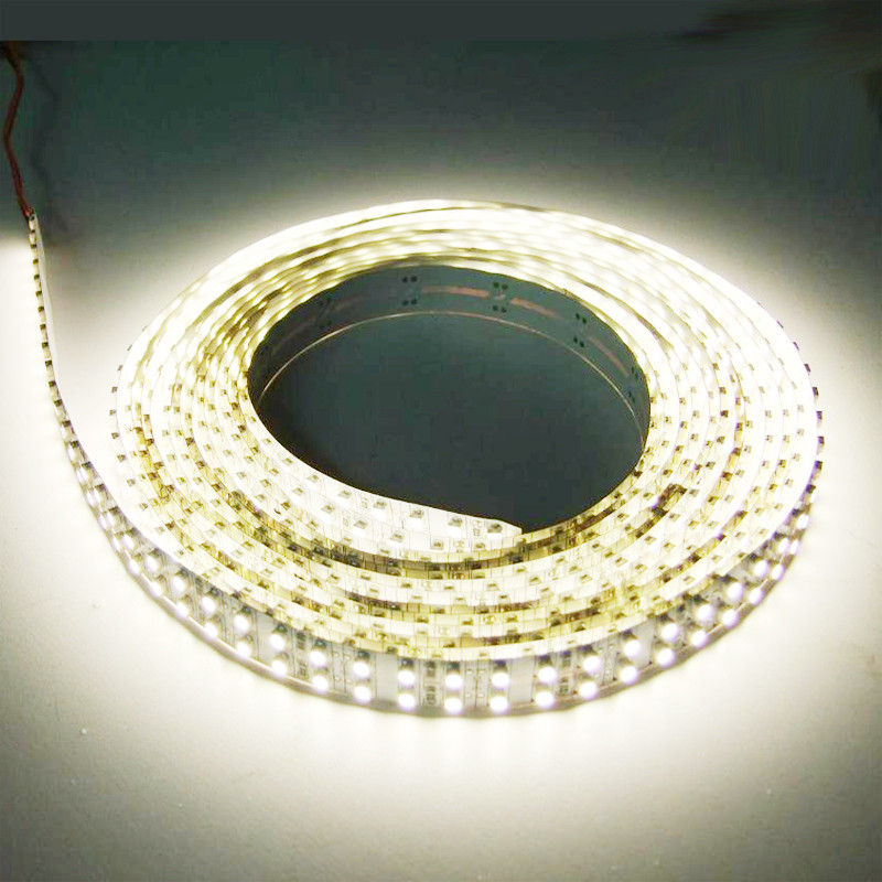 Led strip with strong lighting 240 leds / m 4000 Lumens / m not waterproof